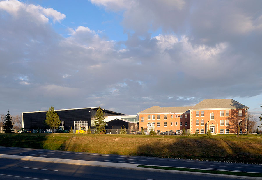 Assiniboine Community College Trades Building | Crane Steel